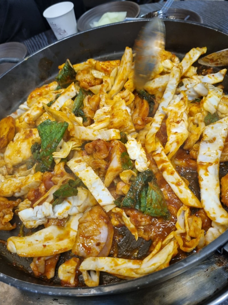 신사동 닭갈비 신사랑318 쭈꾸미 짱맛 : 네이버 블로그