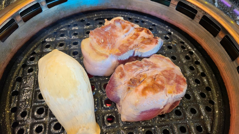 울산 삼산 숙성 돼지고기 맛집 온리육 ㅣ 울산에서 요즘 가장 뜨고있는 고기집 네이버 블로그