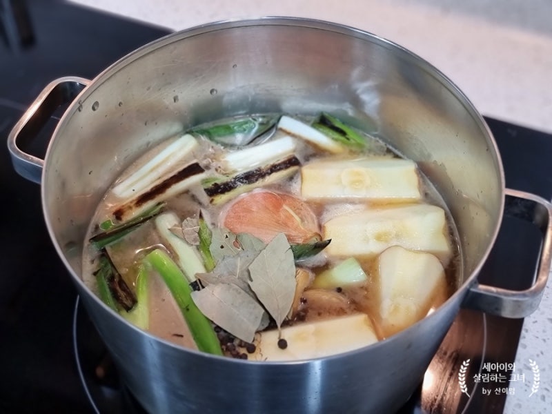 돼지수육 삶는법 보쌈 삶는 시간 부위 겉쫀속촉 수육 맛있게 삶는법 네이버 블로그