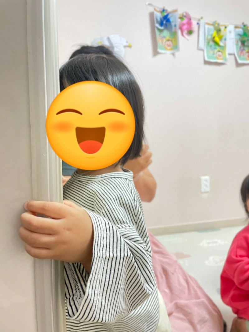 호반아이사랑♡ 만0세발달과정발달특성발달수준 까꿍놀이연계활동 만0세까꿍놀이 대근육터널까꿍놀이를해요 역할블록까꿍놀이 상호작용 동화