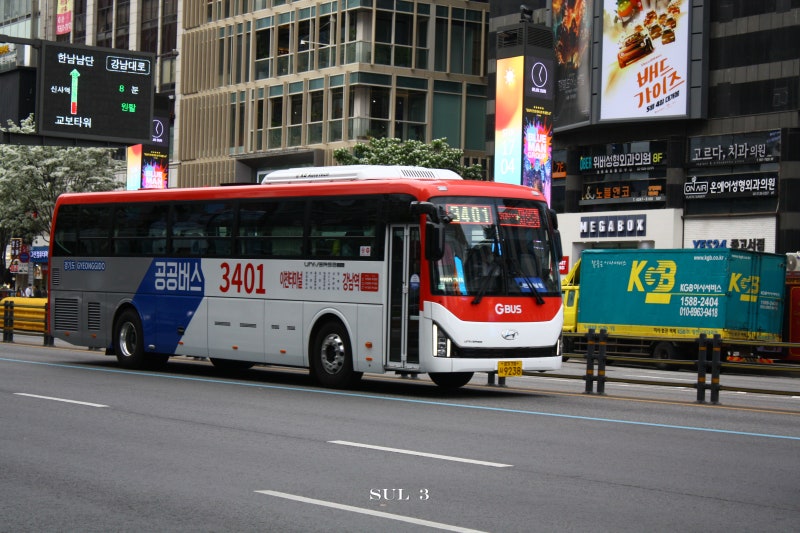 이천좌석 동부고속 3401번 9238호 현대 뉴프리미엄 유니버스 프라임 2021 Cng이천 용인마장 경부고속도로 강남