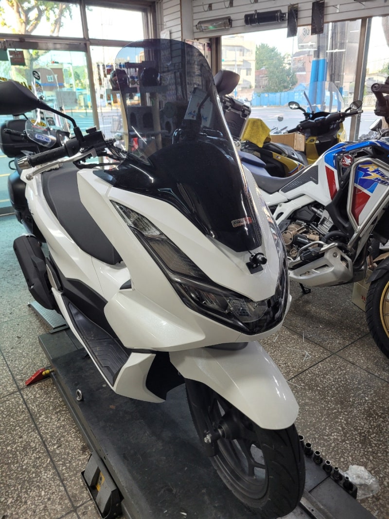 22년식 혼다 Pcx 125 Vsys 브이시스 2채널 바이크전용 블랙박스 장착 부산대왕모터스 네이버 블로그
