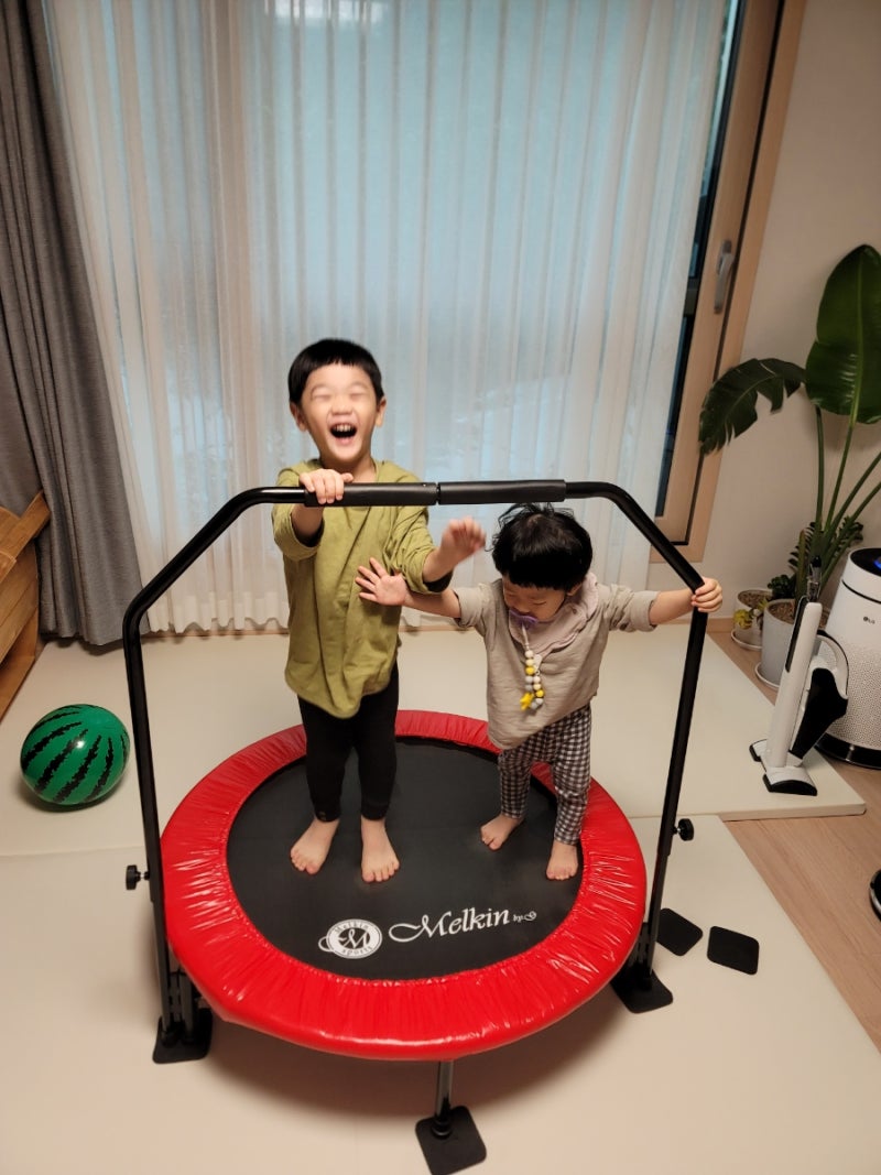 점핑다이어트 멜킨 유아트램폴린 하나로 온가족 점핑운동 네이버 블로그