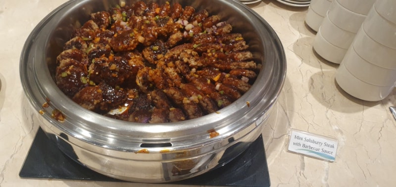 필리핀 보홀 3일차 헤난 타왈라 리조트 조식 헤난 리조트 Kai Spa 헤난 타왈라 리조트 수영장 헤난 알로나비치 디너