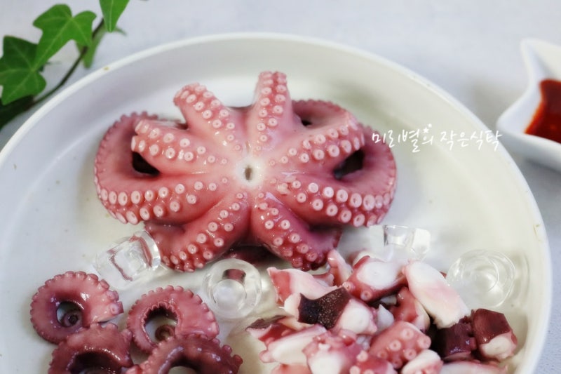 문어 삶는법 냉동 문어 삶는시간 부드럽게 문어손질법 문어요리 자숙 문어숙회 네이버 블로그