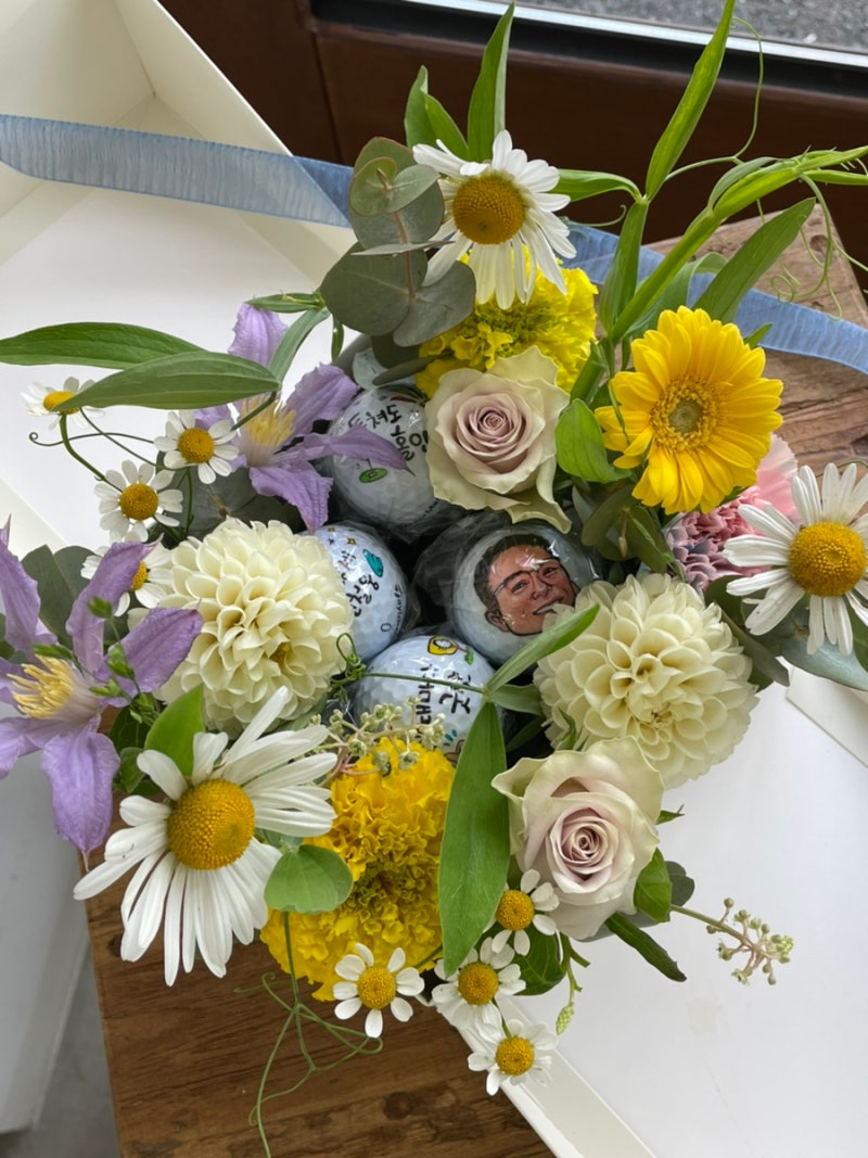 센스있는 생일선물 골프공 플라워박스 By 테이크데이지 네이버 블로그