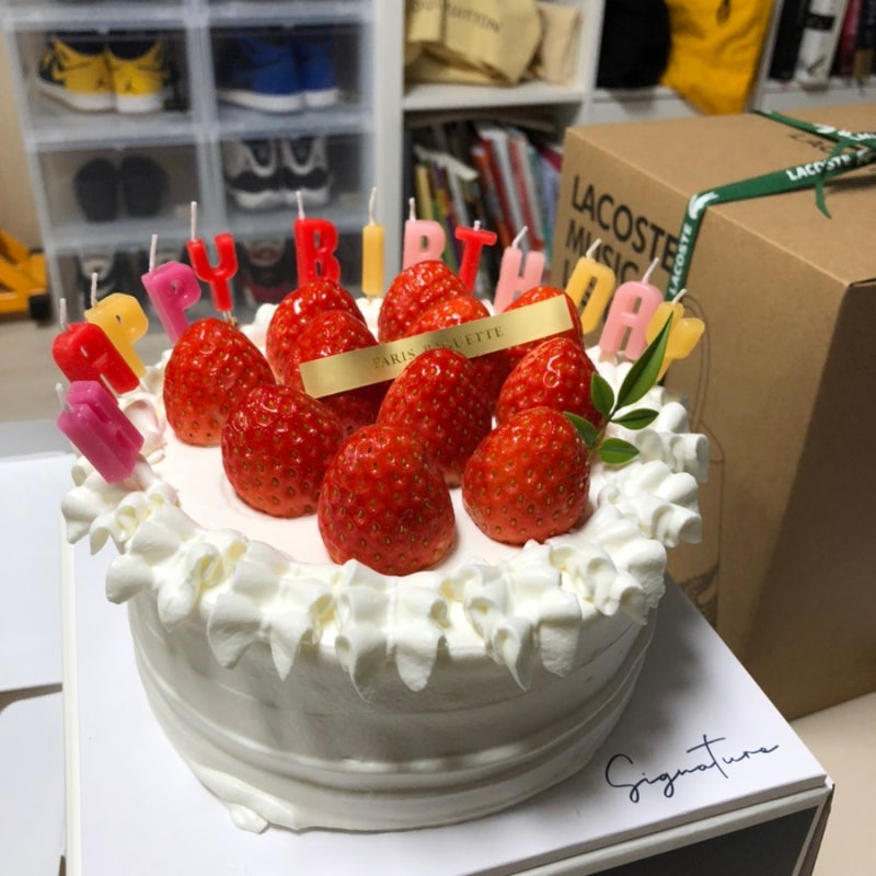 신년케이크 파리바게트 시그니처 생딸기 우유생크림케이크 부드러워🍓 딸기케이크 가격 네이버 블로그
