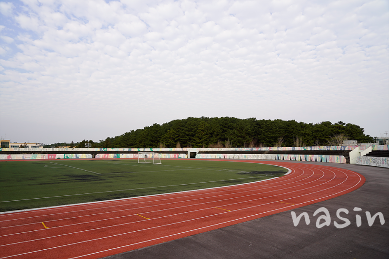 557-2. 제주 '제주대학교 아라캠퍼스' 대학탐방 : 학교 안에 오름이 있다? 권제오름~ : 네이버 블로그
