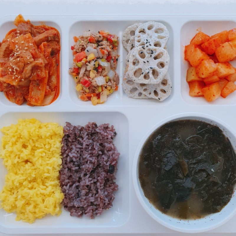단체급식 메뉴모음들깨미역국 돼지김치두루치기 참치채소볶음 연근흑임자무침 만드는법1월 구내식당 식단표 레시피 네이버 블로그