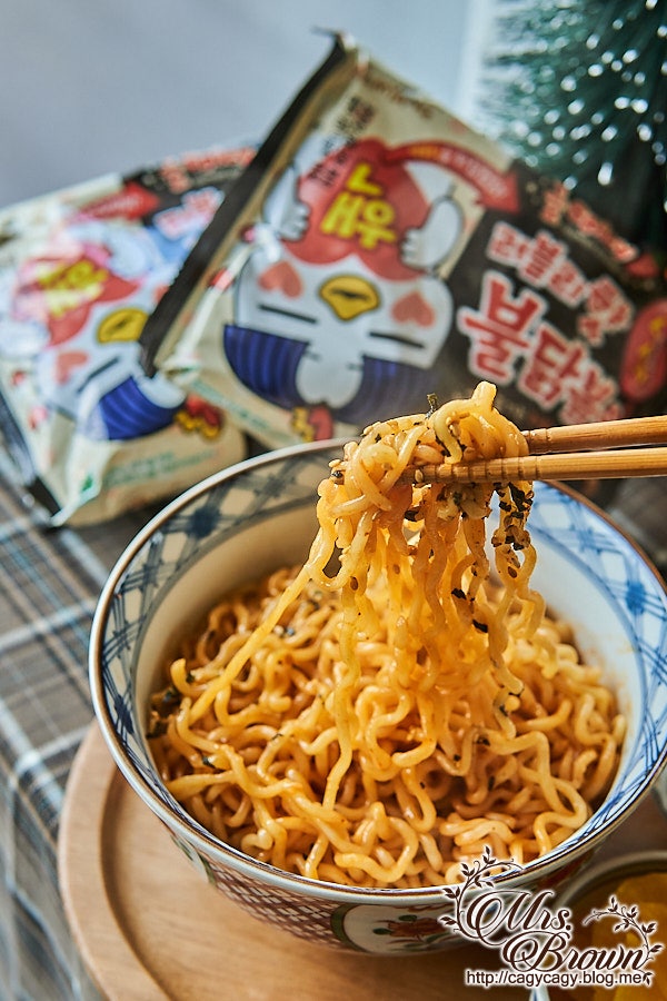 라면추천 기존의 매운맛을 반으로 줄인 러블리핫불닭볶음면 네이버 블로그