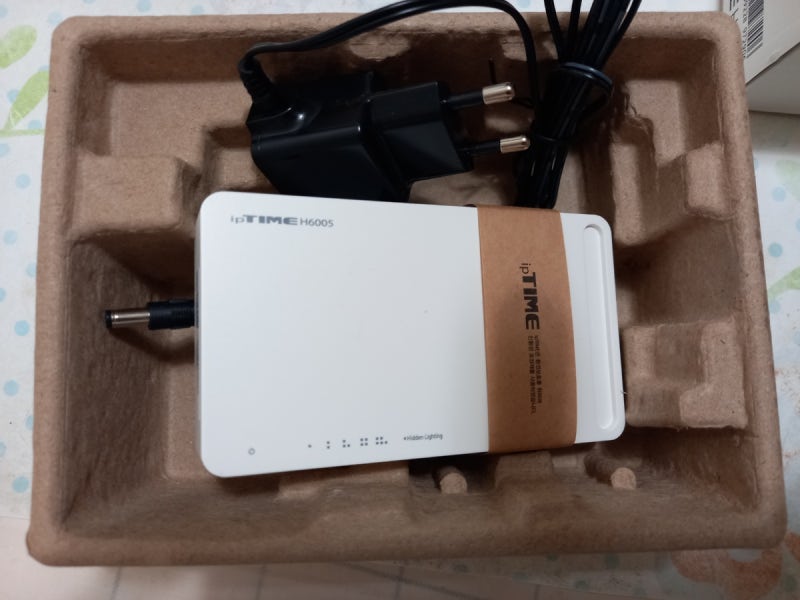 아이피타임 iptime 기가허브 추천 H6005 (Feat. 나홀로 아파트 인터넷 허브 연결 방법, 5포트 기가비트 스위칭허브) : 네이버 블로그