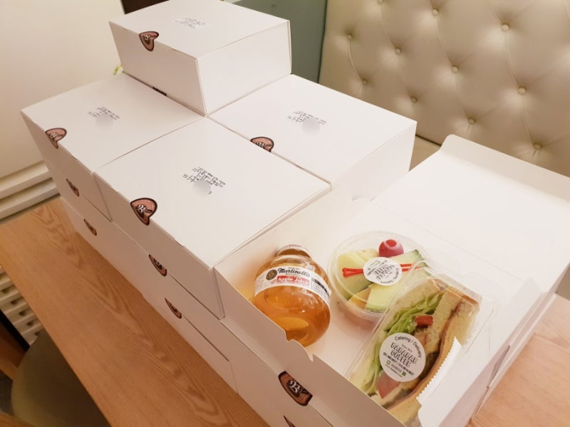 부산전지역배달 부산새벽배달 부산이벤트도시락 부산조공도시락 부산웨딩촬영간식 부산커피케이터링 부산답례품제작 부산