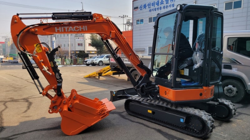 히다치 ZAXIS 35U 캐빈형 신차 다우씨엘 탱크리스 에어컴프레서 알파모델 장착사례 : 네이버 블로그