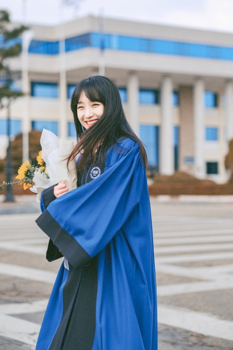 한양대학교 에리카캠퍼스 졸업스냅 촬영 이월필름 네이버 블로그