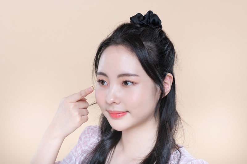 콘택트렌즈가 눈에 안 들어가요 소프트렌즈 잘 끼우는 법 네이버 블로그