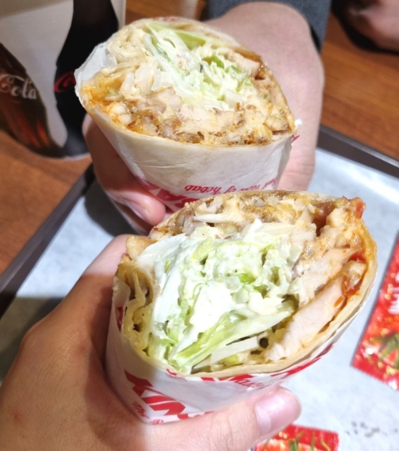 이태원 케밥 맛집 즉석에서 썰어주는 고기 소스와 야채 조합 최고 킹케밥 네이버 블로그