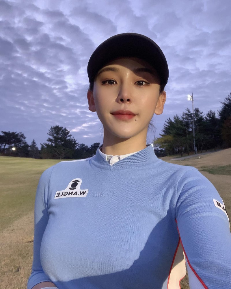 🌿아이비 얼굴 + 모델 한혜진 몸매 문정현프로 스윙하이라이트 KLPGA프로 연예인급 비주얼 미녀골퍼 초절정 아우라 골프계의 손예진 골프스윙 golf 미니스커트 골프웨어 ...