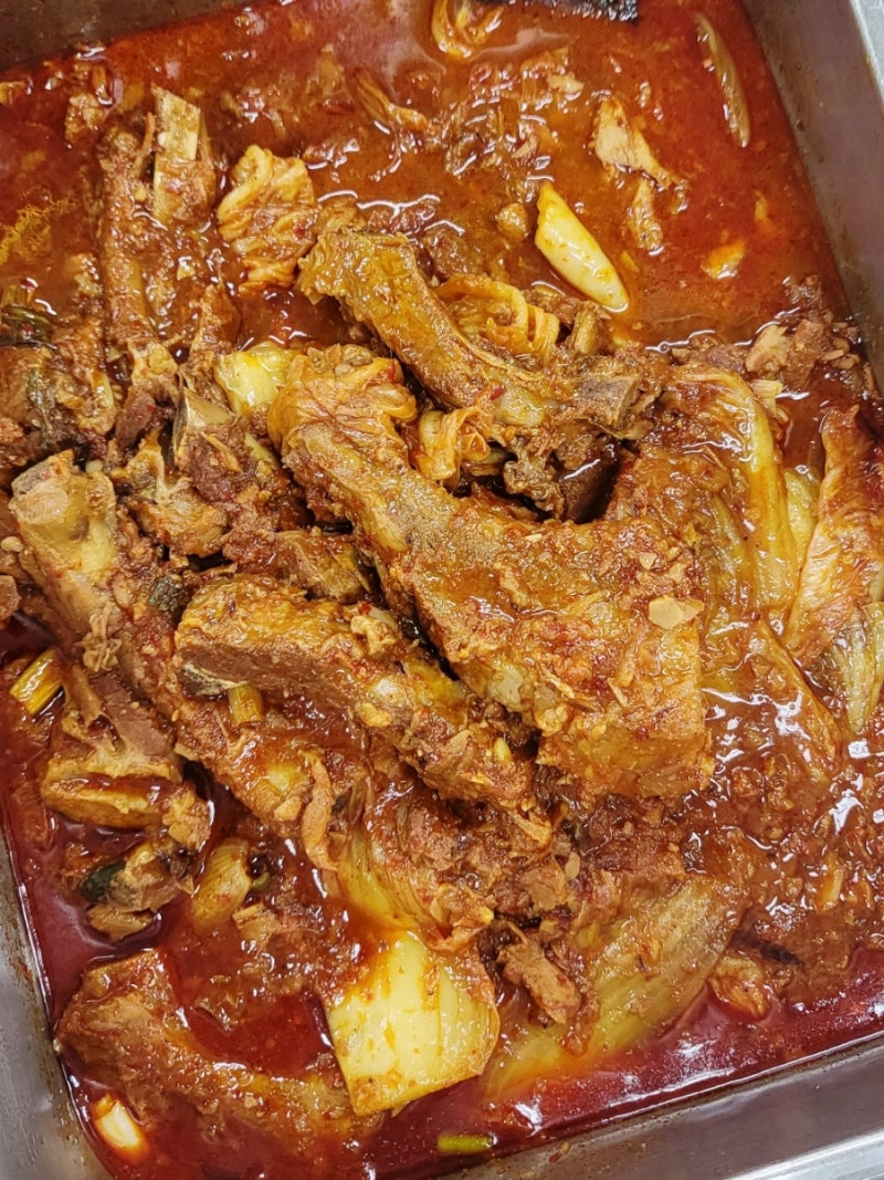 100인급식오늘메뉴등갈비김치찜새송이메추리알조림망고샐러드시금치국 네이버 블로그