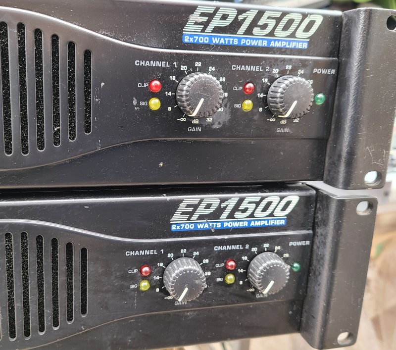 베링거 EP1500 900와트 파워앰프 : 네이버 블로그