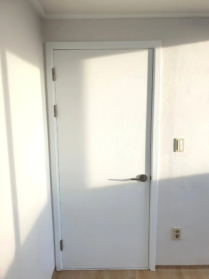 방문 문틀 시트지 리폼 문짝 인테리어필름 시공 가격 네이버 블로그