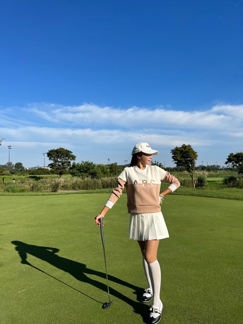 아페쎄 골프 Apc Golf 22fw 여성 골프웨어 맨투맨 프렌치 감성의 골프 브랜드 네이버 블로그