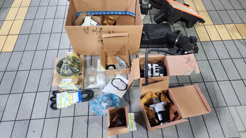 경북상주 알페온 30 차량 정비작업 발전기교환스타트모터교환에어컨가스 냉각수교환흡기크리닝외부벨트베어링워터펌프교환 댐퍼풀리파워스티어링오일 교환