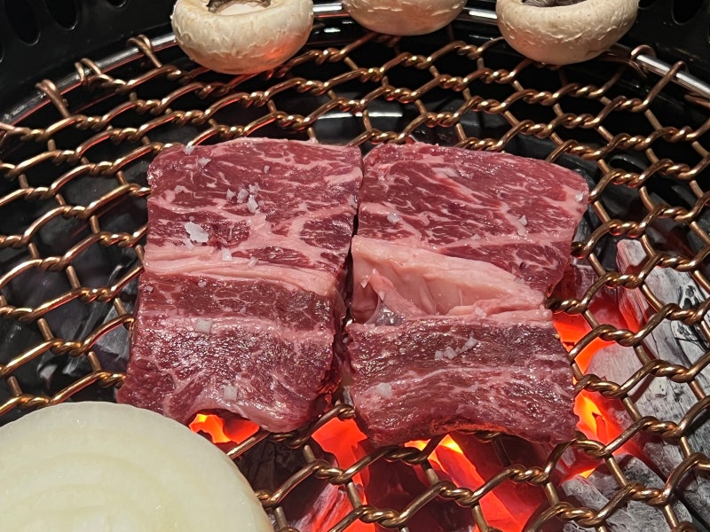 강남역 회식 장소로 딱인 육가온 강남역본점 살살녹는 삼겹살 맛집 네이버 블로그
