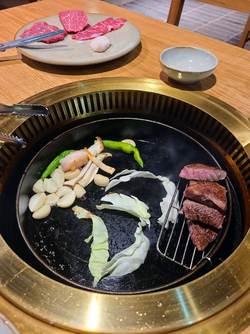 신사역 맛집대도식당 강남대로점 무쇠팬으로 구워주는 한우 생등심 맛집 Aka 신사역 회식 네이버 블로그