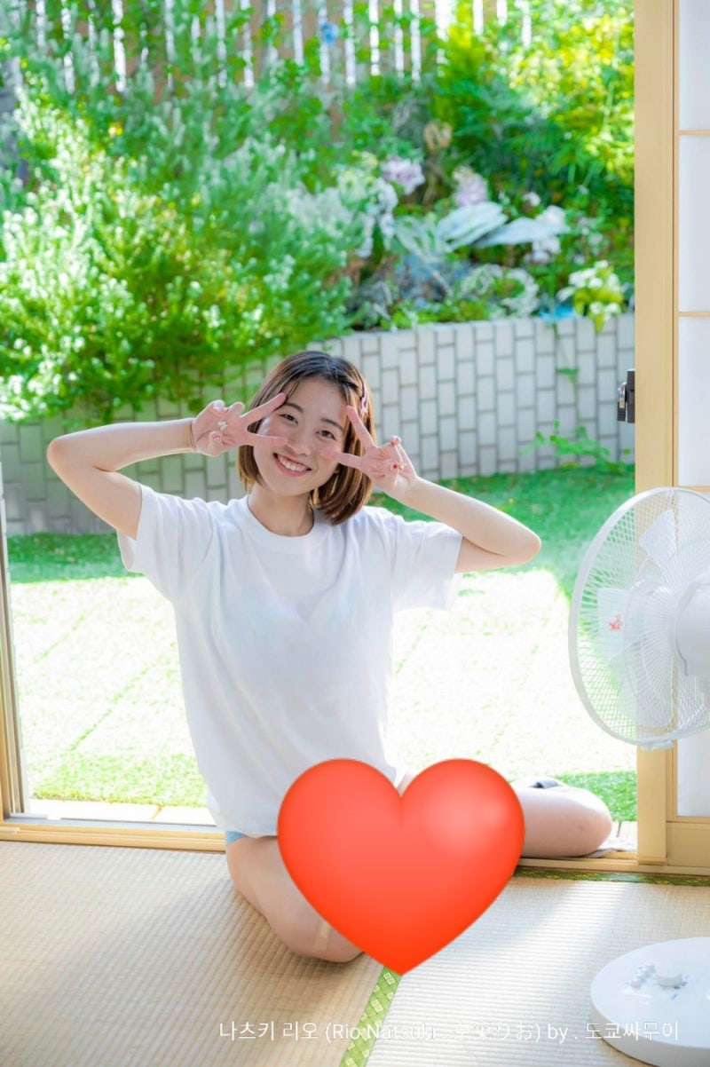 2002 / Rio Natsuki / 奈築りお / 나츠키 리오 / AV / Japanese Porn