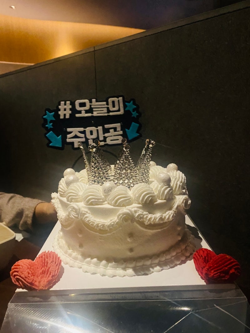 10월 첫 연휴 일상 1 광화문 모던샤브하우스 시그니처 코스광화문에서 규현의 광화문에서 들은 날덕수궁 돌담길