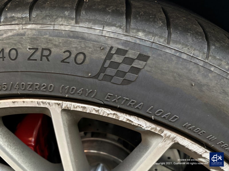 벤츠 Gt43 Amg 도어 휀더 판금도색 휠수리 후 블랙유광 휠도색 네이버 블로그