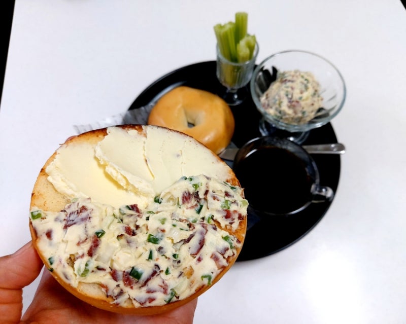 베이컨파크림치즈 만드는 법 베이글 맛있게 먹는 법 쪽파크림치즈 네이버 블로그