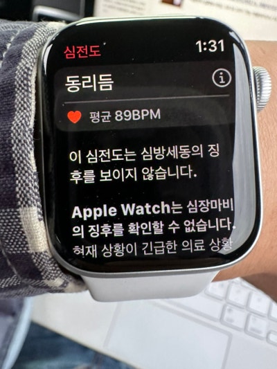 애플워치 Se 2세대 Vs 애플워치 10세대 고민될 때 가격과 기능 차이 그리고 선택 기준 완벽 가이드 크기컬러셀룰러