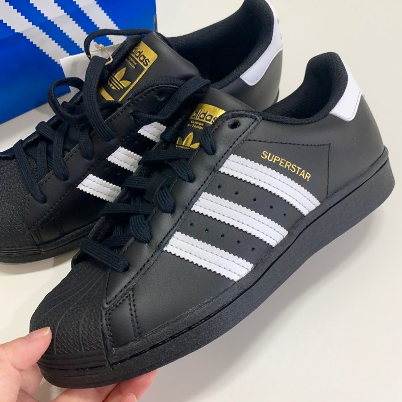아디다스 슈퍼스타 코어 블랙 화이트(EG4959), 82 FI 코어 블랙(IE4195)상세 리뷰/착용 사진/사이즈 팁 : 네이버 블로그