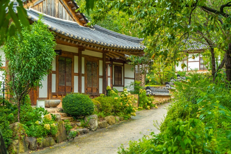 완주 가볼만한곳 오성한옥마을 소양고택 아원 오스갤러리 산속등대 방탄소년단 화보 촬영지 네이버 블로그