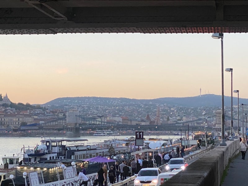 🇭🇺헝가리 부다페스트 2박 3일 Day1 타이마사지 중앙시장 부다캐슬 야경 🌉 에어비앤비 후기 네이버 블로그