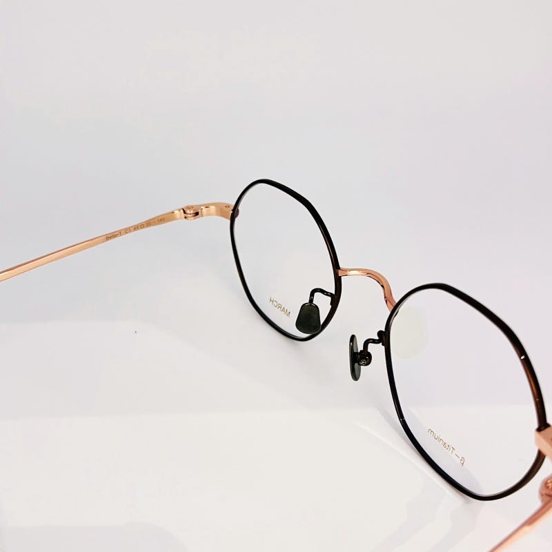 다각형 안경테로 개성을 완성해보자 ,마치 벨라 : 네이버 블로그