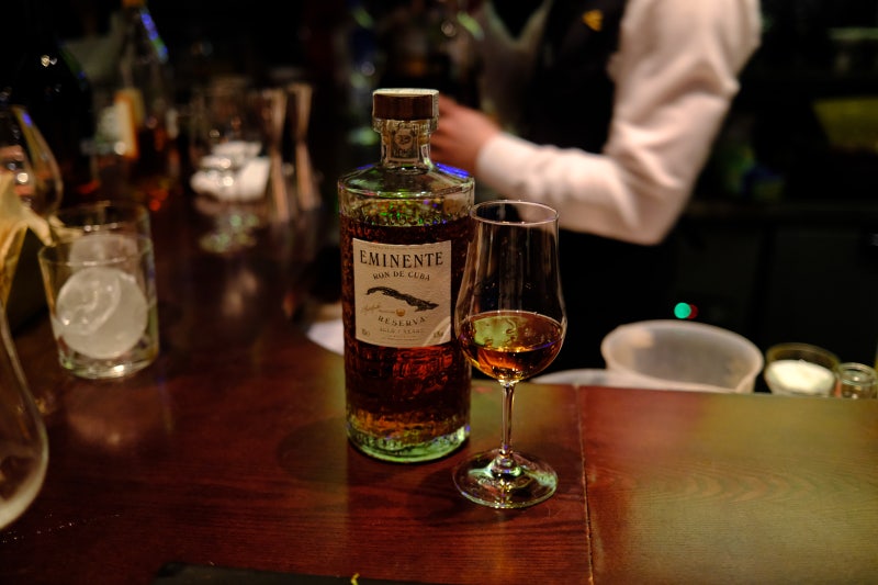 럼주 추천 : 에미넨테 리제르바 7년(Eminente - Reserva Aged 7 Years) in. Le Chamber ...