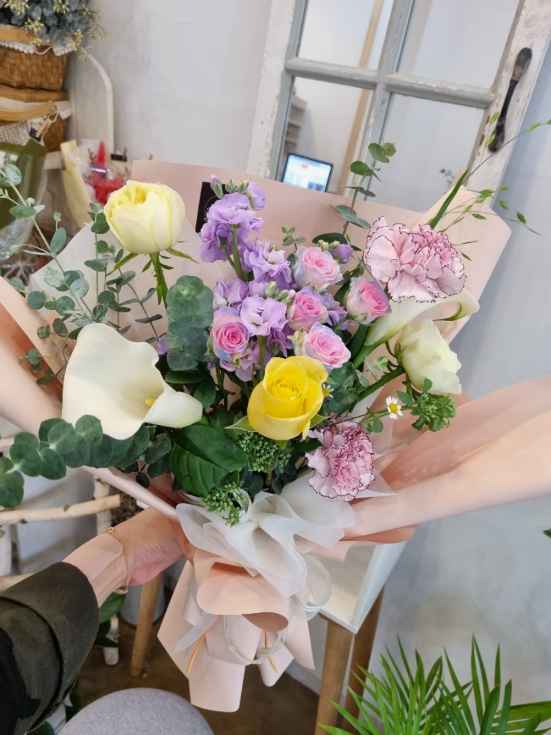 로즈보니이전쌍용동열린치과천안꽃집쌍용동꽃집천안개업화분꽃스타그램천안이벤트꽃다발로즈보니쌍용동열린치과쌍용동기념일꽃