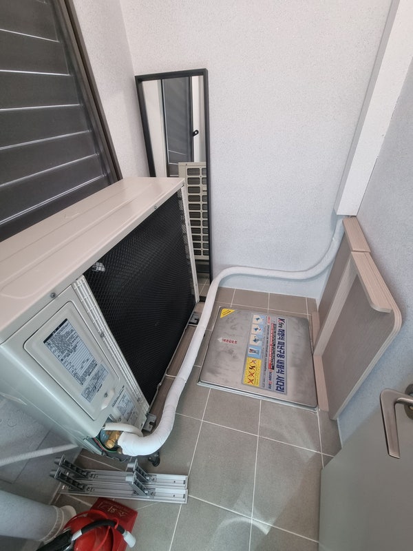 실외기실선반 튼튼한 볼트 앵글로 ㄱ자 맞춤 설치해서 수납 공간으로 활용하기 네이버 블로그