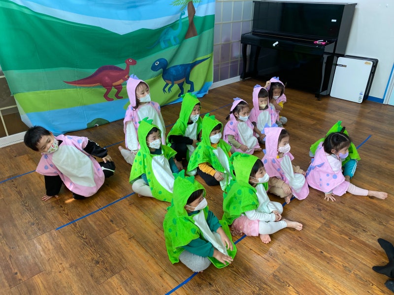 인천해뜨는어린이집 4살만2세 키즈발레 특강수업 색깔풍선을 잡아요 풍선터트리기게임 오감특강수업 네이버 블로그