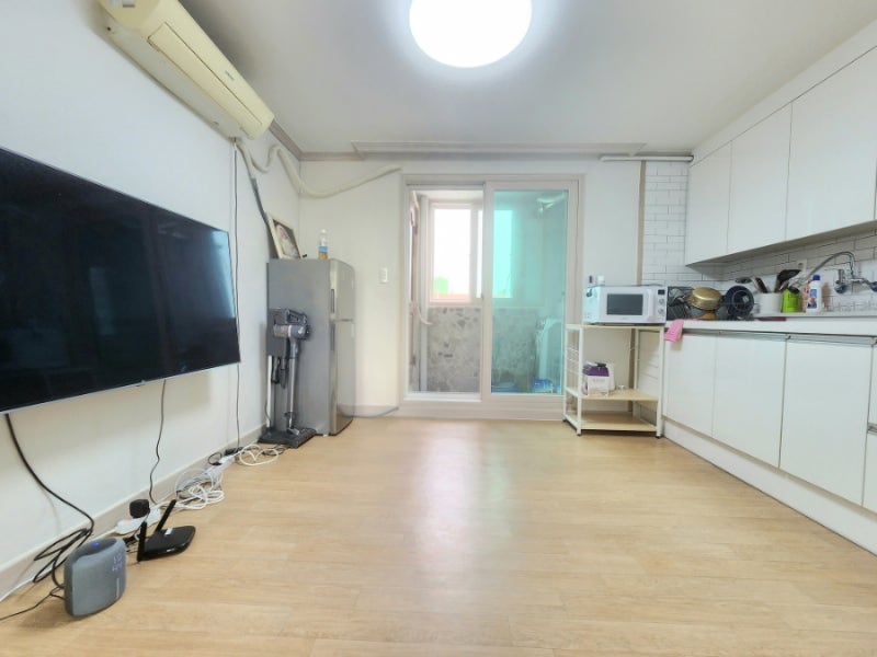 매매 군산 서흥남동 고려아파트 ㅡ샷시포함 리모델링 ㅡ5층 ㅡ남향 ㅡ 일조량 최고 ㅡ빠른입주 ㅡ매내 4000만 투룸전세가