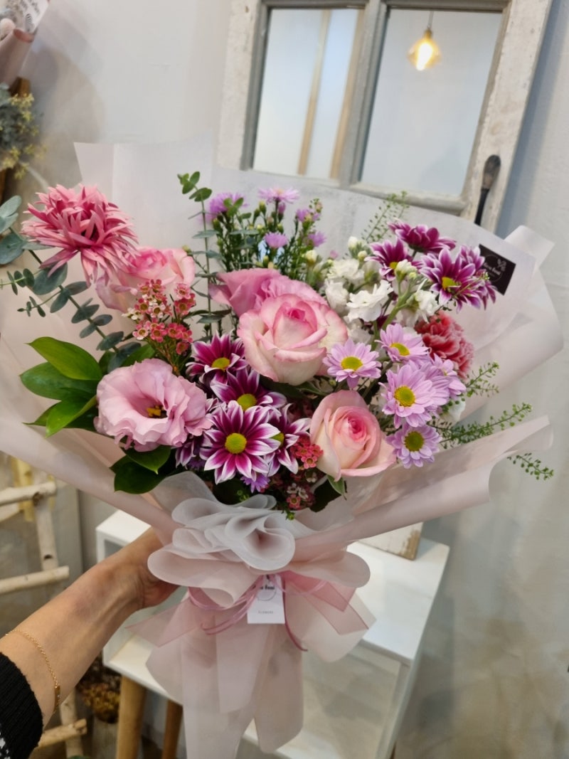 로즈보니이전쌍용동열린치과천안꽃집쌍용동꽃집천안개업화분꽃스타그램천안이벤트꽃다발로즈보니쌍용동열린치과쌍용동기념일꽃