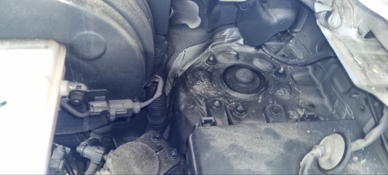 그랜드스타렉스 SCR, DPF 교환, 흡기 매니폴드 깨짐, 매연과대, EGR 밸브 교환, EGR 쿨러 고착 교환, 스로틀 ACV 교환, 산소 센서, PM 센서,요소수경고등 ...