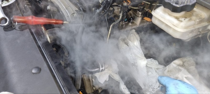 그랜드스타렉스 SCR, DPF 교환, 흡기 매니폴드 깨짐, 매연과대, EGR 밸브 교환, EGR 쿨러 고착 교환, 스로틀 ACV 교환, 산소 센서, PM 센서,요소수경고등 ...