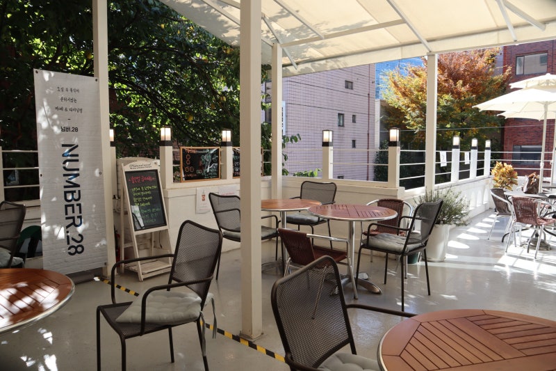 넘버28 당산동 카페 영등포시장 맛집 테라스에서 힐링해 보세요. : 네이버 블로그