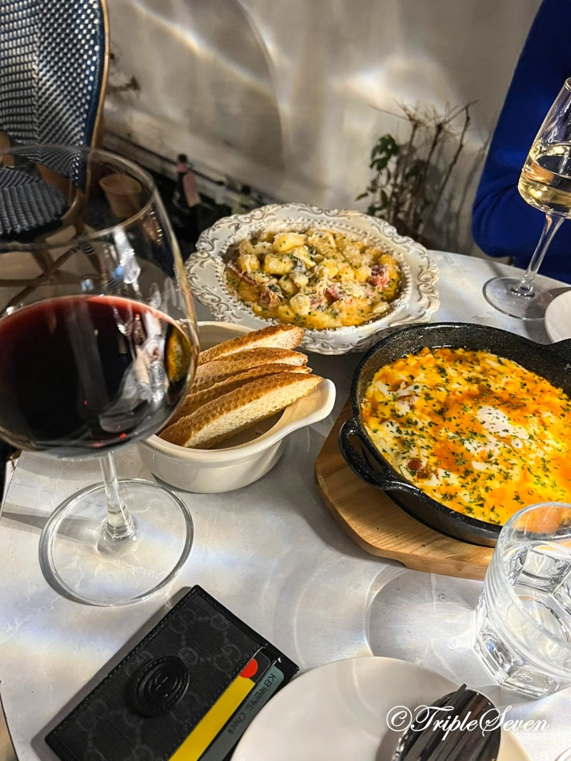 맛집 홍대 와인바 라라벨 연남 방문 후기 루프탑까지 즐길 수 있는 연남동 한적한 와인바 추천 네이버 블로그