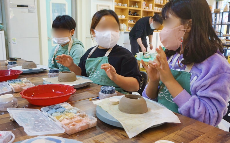 수원 도자기 원데이 클래스 ⛄ 도자기 스노우볼 만들기 아동체험 수원도자기공방 흙놀이 네이버 블로그
