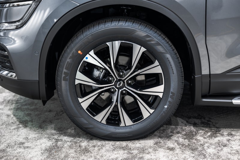 2023 QM6 정보 제원 포토 오너평가 - 출력에 대한 아쉬움과 주행보조장치가 주는 편안함 : 네이버 블로그