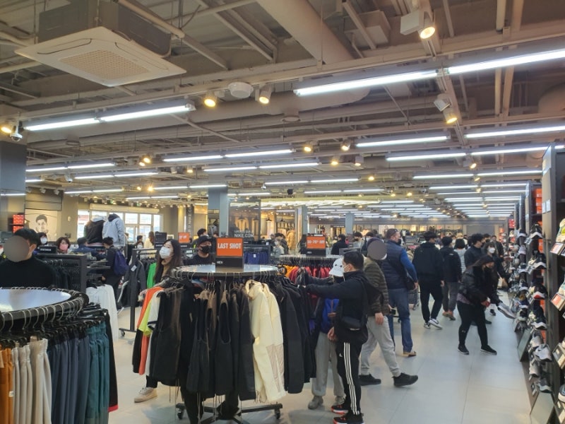 여주 프리미엄 아울렛 나이키 털었습니다 모든 신발 사진 버스 시간표 꼭 확인하세요 네이버 블로그